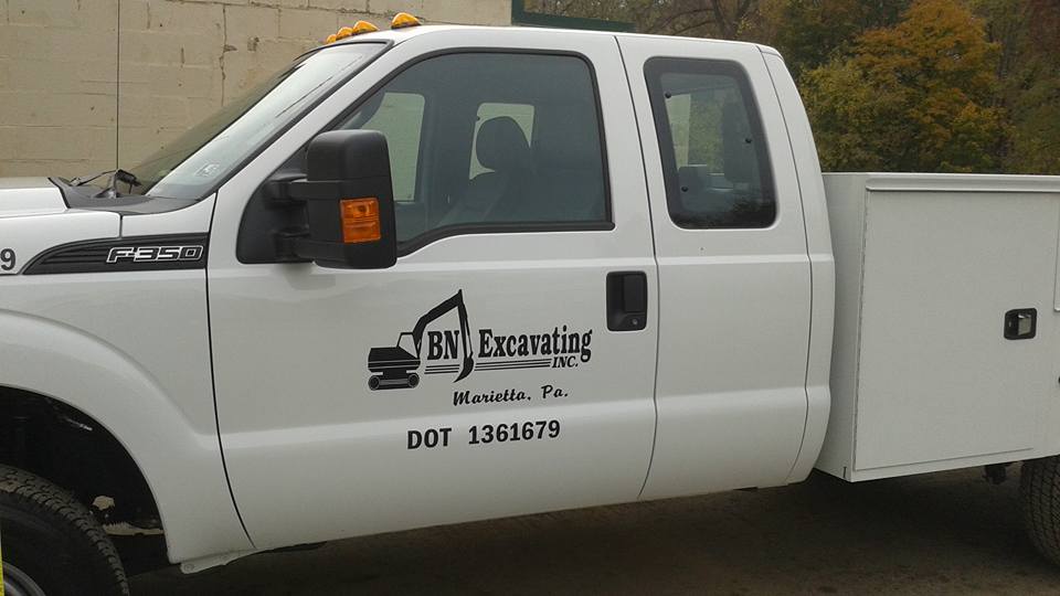 Vehicle Lettering | Dave Schoenly Signs