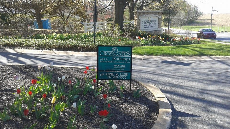 Outdoor Signs | Dave Schoenly Signs